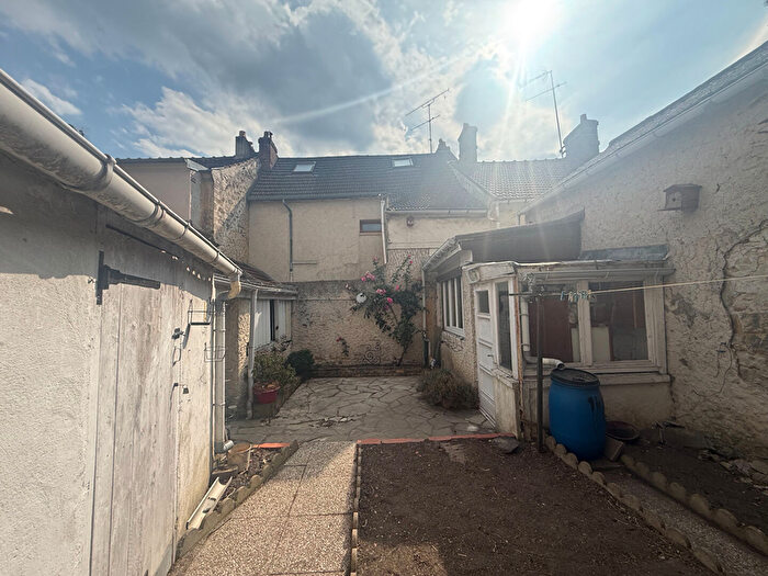 Maison 3 pièces à vendre à Chambly