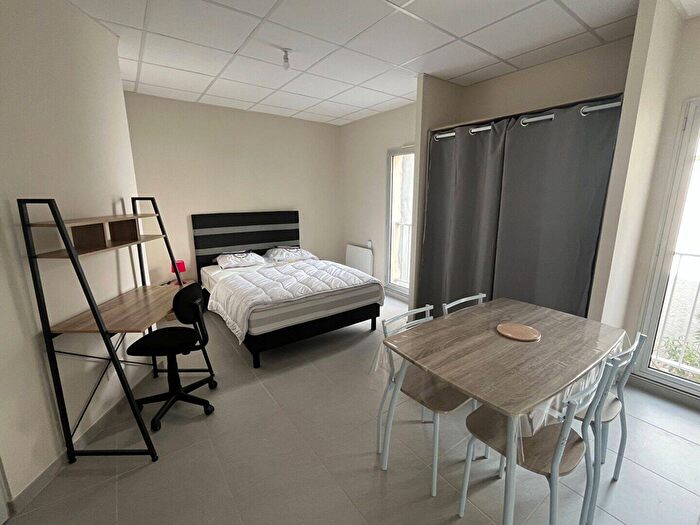 Appartement 1 pièce à Saint Laurent-Molette, Le Creusot, à louer