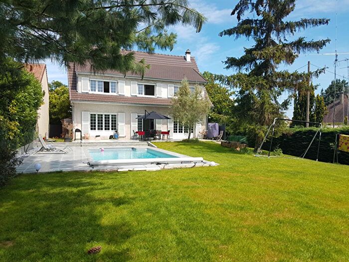 Maison à vendre - Yerres, Taillis, Garenne - 7 pièces - 5 chambres