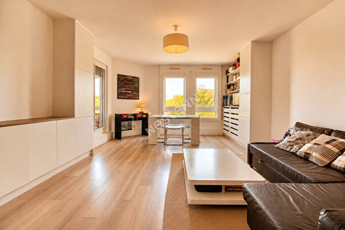 Appartement 4 pièces à Suresnes, Carnot, Gambetta, à vendre