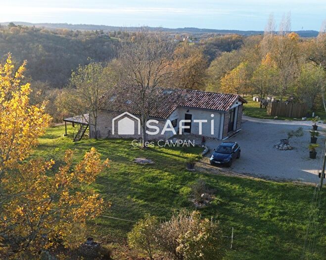 Maison à vendre - Le Montat - 4 pièces - 3 chambres