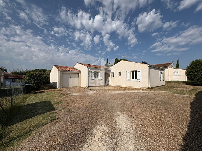 Maison 4 pièces à vendre - Saintes, Centre-ville