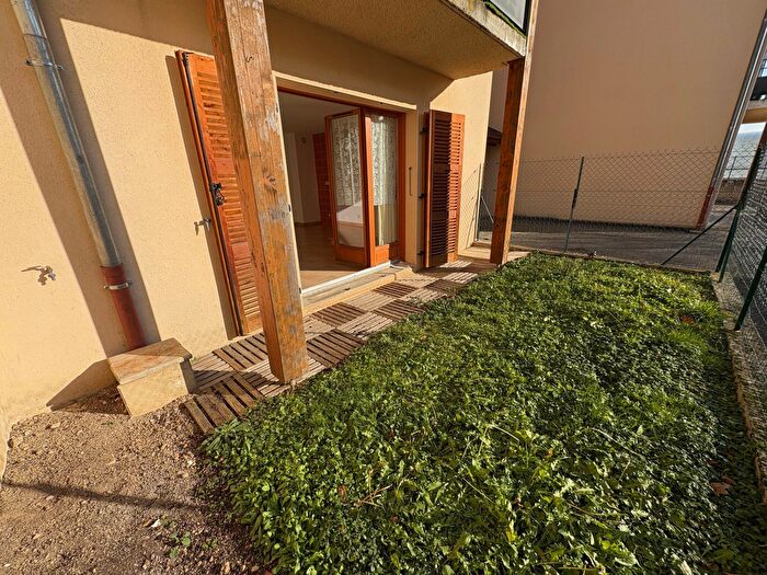 Appartement à vendre - Saint-Étienne-de-Saint-Geoirs - 3 pièces - 2 chambres