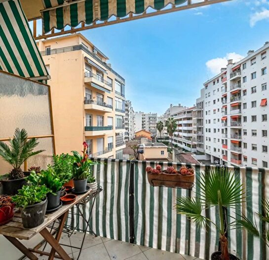 Nice, Saint-Sylvestre - Appartement 3 pièces à vendre