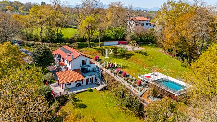 Maison à vendre - Arcangues - 7 pièces - 5 chambres