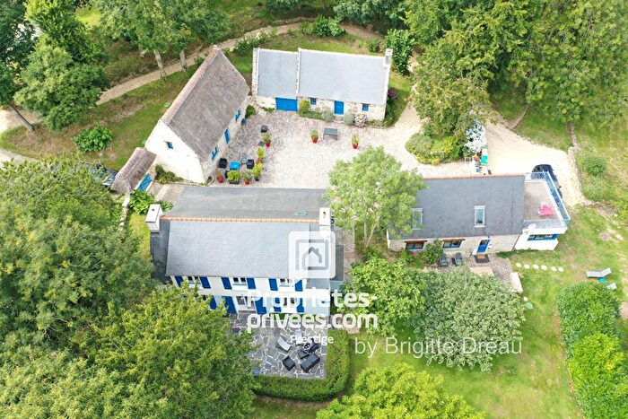 Maison à vendre - Combrit - 15 pièces - 9 chambres