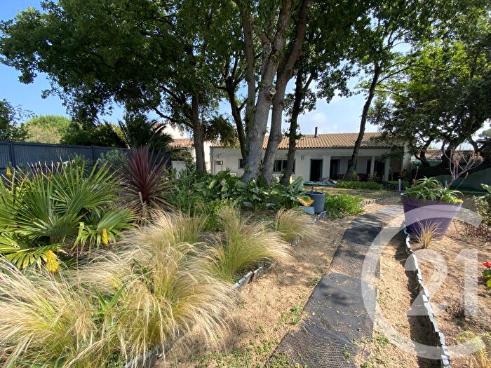 Maison à vendre - Saint-Pierre-dOléron - 5 pièces - 4 chambres