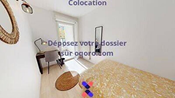 Appartement 5 pièces à louer à Grand Pavois-Cimetiere Saint Paul, Cenon