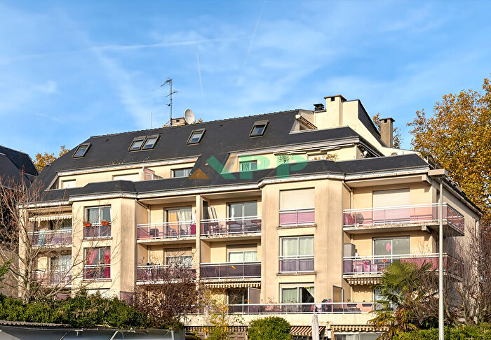 Appartement à vendre - Viry-Châtillon, Centre-ville - 4 pièces - 2 chambres