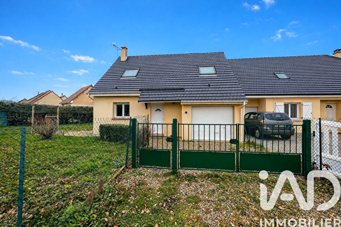 Maison à vendre - Saint-Sébastien-de-Morsent - 4 pièces - 3 chambres