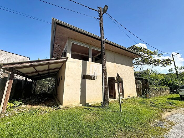 Montsinéry-Tonnegrande - Maison 5 pièces à vendre