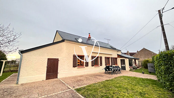 Maison à louer - Vendôme - 4 pièces - 3 chambres