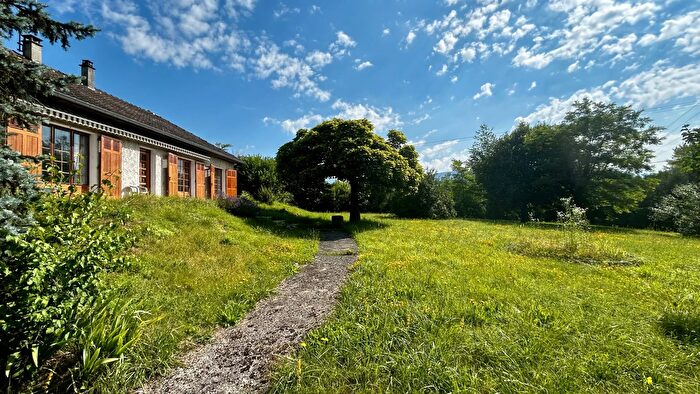 Maison à vendre - Montalieu-Vercieu - 4 pièces - 3 chambres