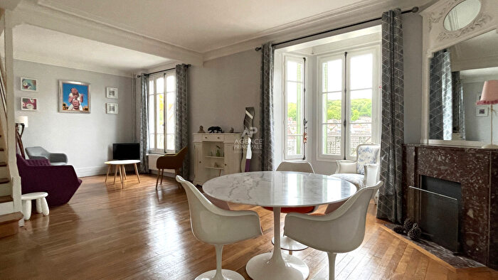 Maison à vendre - Chaville, Marivel - 8 pièces - 4 chambres