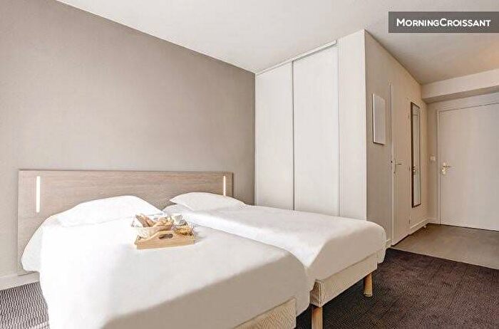 Appartement à louer - La Villette, Lyon ème arrondissement - 1 pièce