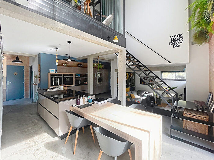 Maison à vendre - Nieul-sur-Mer - 5 pièces - 3 chambres