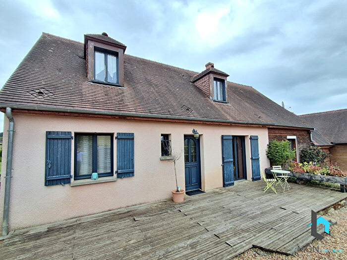 Maison à vendre - Saint-Victor-de-Buthon - 8 pièces - 4 chambres