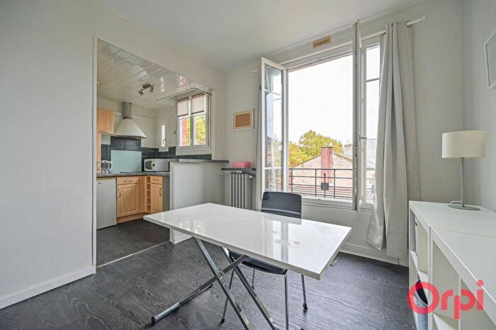 Fournier-Pasteur-Bac d'Asnières, Clichy - Appartement 1 pièce à louer