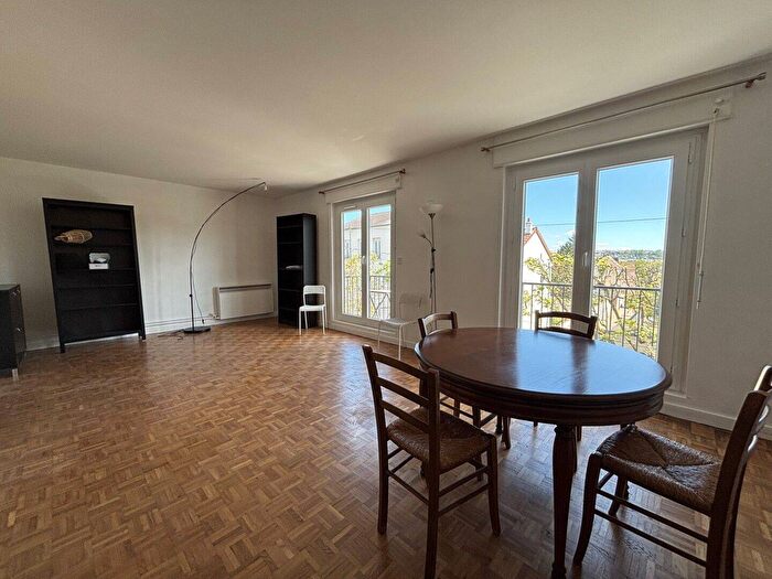 Appartement 2 pièces à Le Parc, Saint-Maur-des-Fossés, à louer