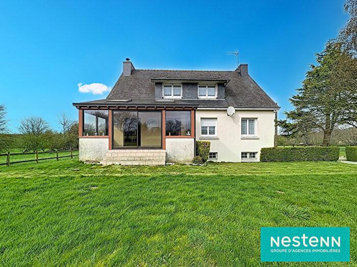 Maison à vendre - Saint-Brandan - 8 pièces - 6 chambres