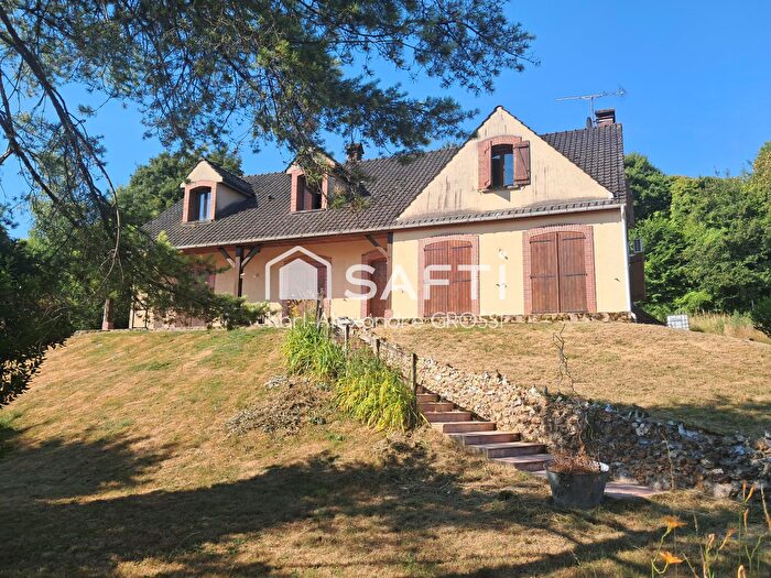 Maison 11 pièces à vendre à La Ferté-Loupière