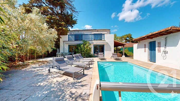 Maison à vendre - Longeville-sur-Mer - 8 pièces - 5 chambres