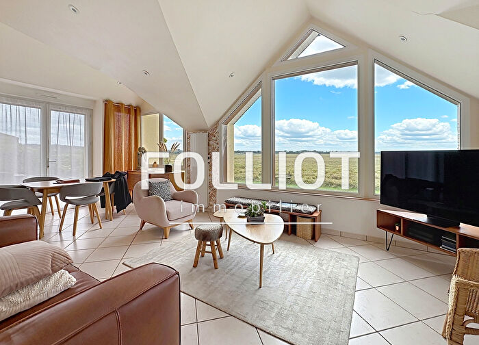 Maison 8 pièces à vendre à Vains
