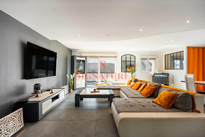 Maison à vendre - Homécourt - 6 pièces - 4 chambres