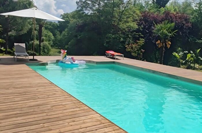 Maison à vendre - Mouguerre - 8 pièces - 5 chambres