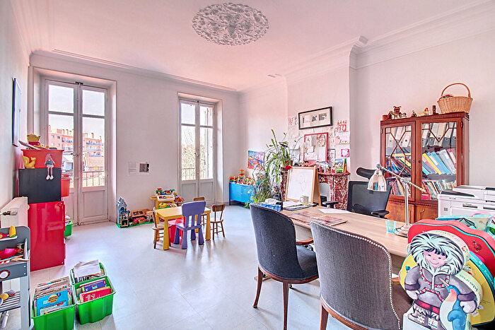 Appartement à vendre - Draguignan, Esplanade, Saint-Léger - 8 pièces - 4 chambres