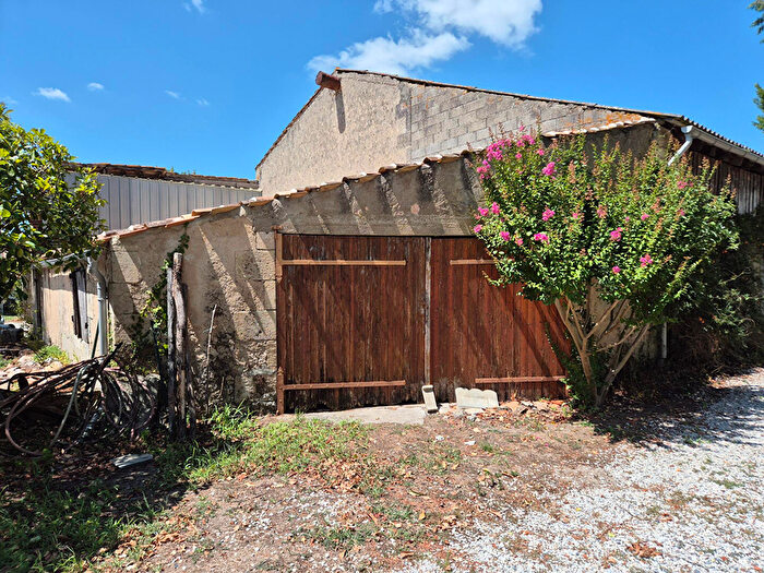 Maison 1 pièce à vendre à Eyrans