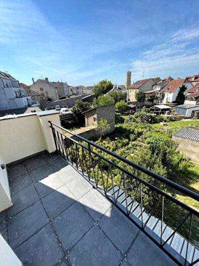 Appartement à louer - Sud Est, Hagondange - 2 pièces - 2 chambres