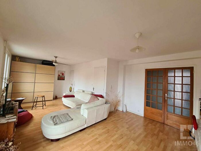 Cahors, Centre-ville : Appartement 2 pièces à louer