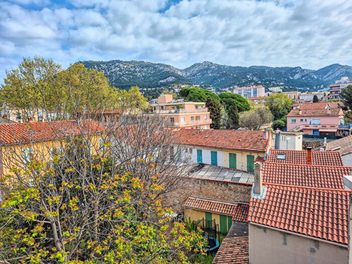 Appartement à vendre - Toulon, Centre-ville - 2 pièces - 1 chambre