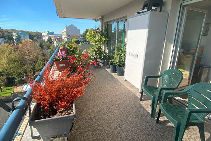 Appartement à vendre - Pau, Centre-ville - 2 pièces - 1 chambre