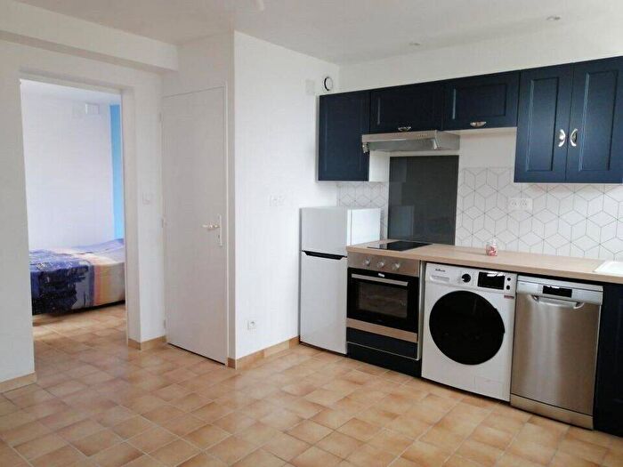 Appartement à louer - Montbernage-Pont Neuf, Poitiers - 2 pièces - 1 chambre