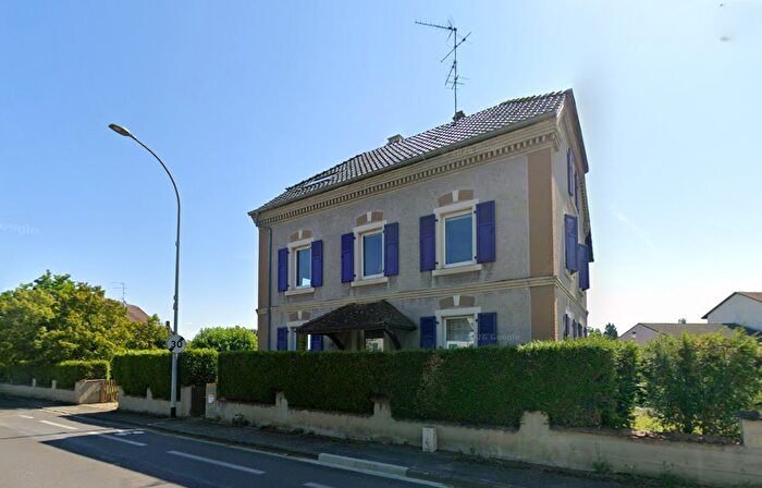 Maison à vendre - Hégenheim - 7 pièces - 4 chambres