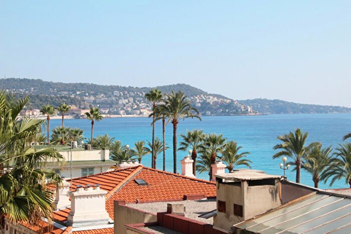 Appartement à vendre - Nice, Promenade des Anglais, Rue de France - 3 pièces - 2 chambres