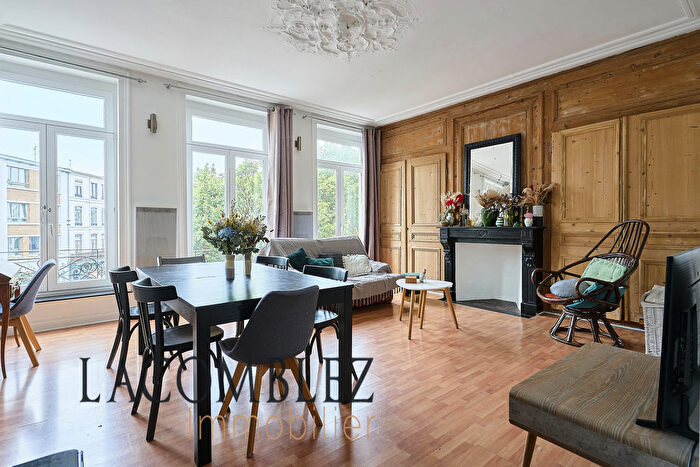 Appartement 4 pièces à vendre - Lille, Centre-ville, Euralille