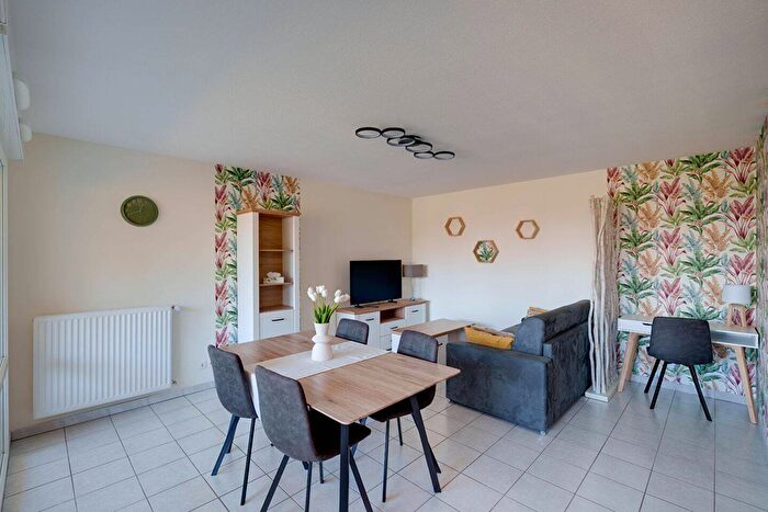 Ville Haute, Évian-les-Bains - Appartement 2 pièces à louer
