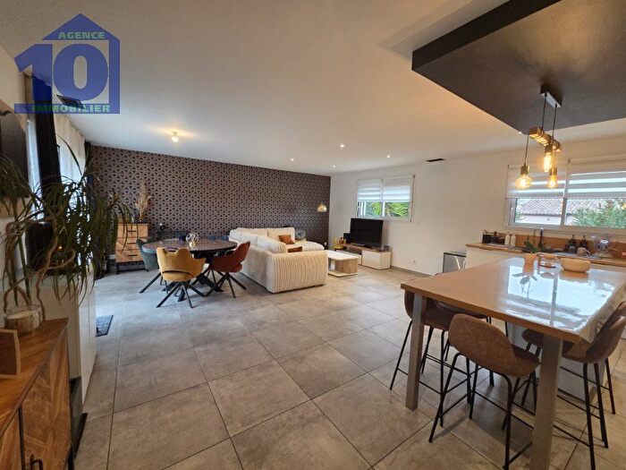 Maison 7 pièces à louer à Sauvian