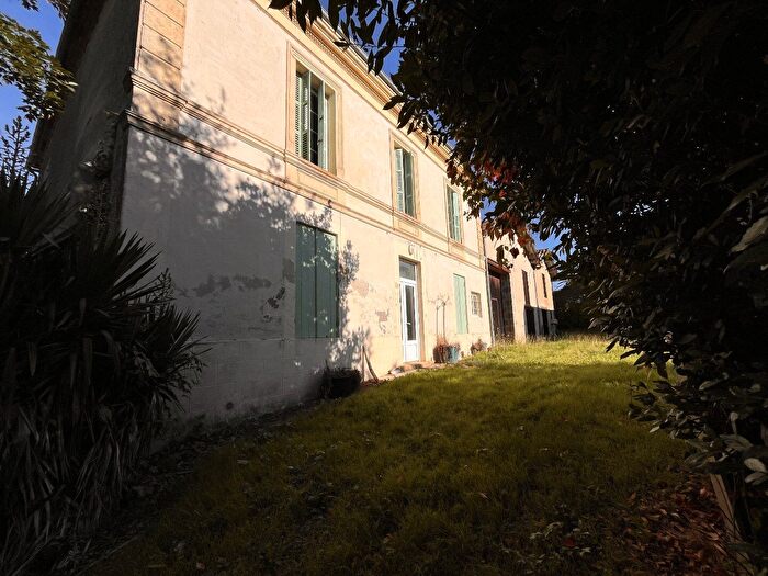 Semens : Maison 11 pièces à vendre