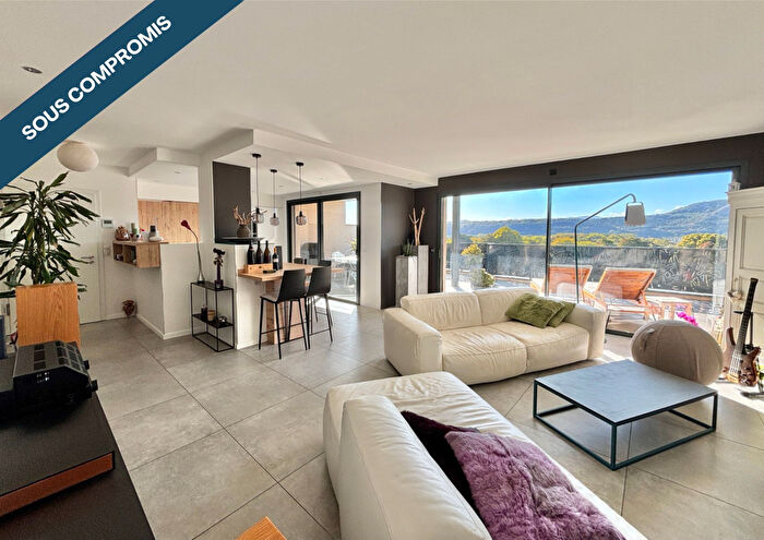 Appartement à vendre - Valence, Calvaire, Hugo, La Cécile - 3 pièces - 2 chambres