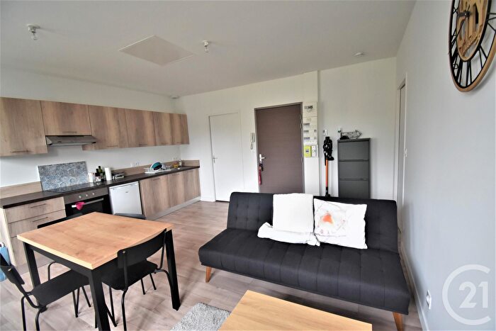 Laval, Hilard : Appartement 2 pièces à louer