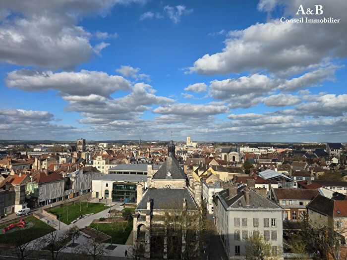 Appartement à vendre - Troyes, Gare - 6 pièces - 4 chambres