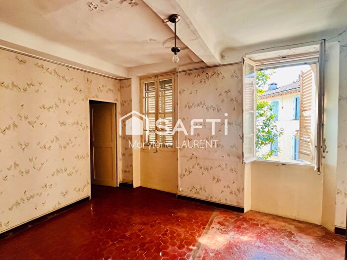 Collobrières - Maison 8 pièces à vendre