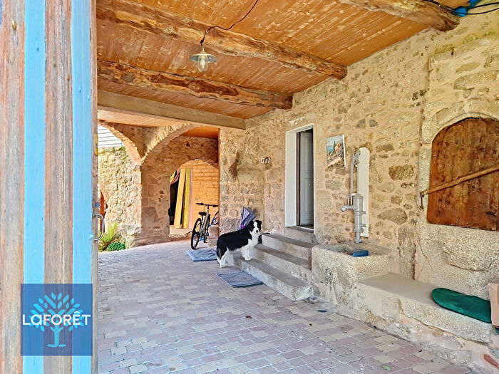 Maison à vendre - Soucieu-en-Jarrest - 8 pièces - 5 chambres