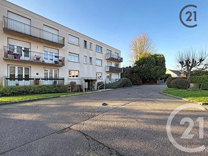 Appartement à vendre - Brie-Comte-Robert, Leclerc, Verdun - 4 pièces - 2 chambres