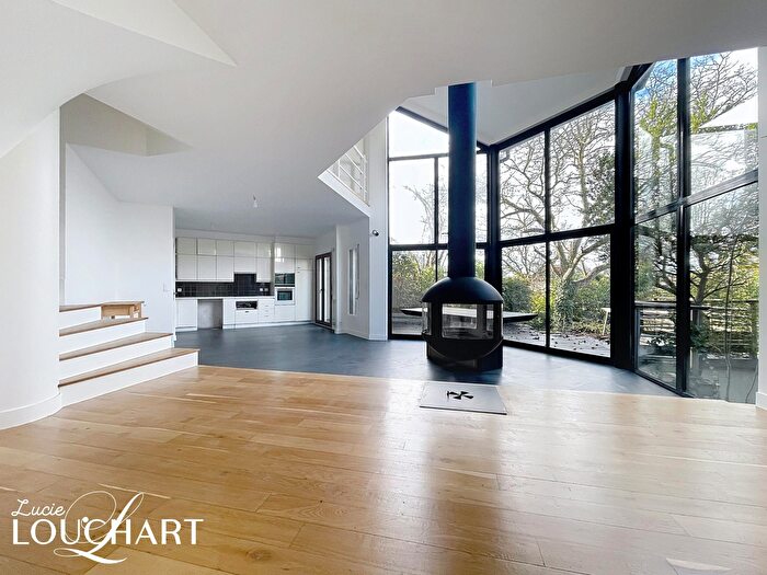 Maison à vendre - LHaÿ-les-Roses, Centre-ville - 8 pièces - 7 chambres