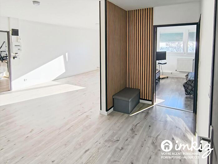 Appartement à vendre - Maxéville - 4 pièces - 3 chambres